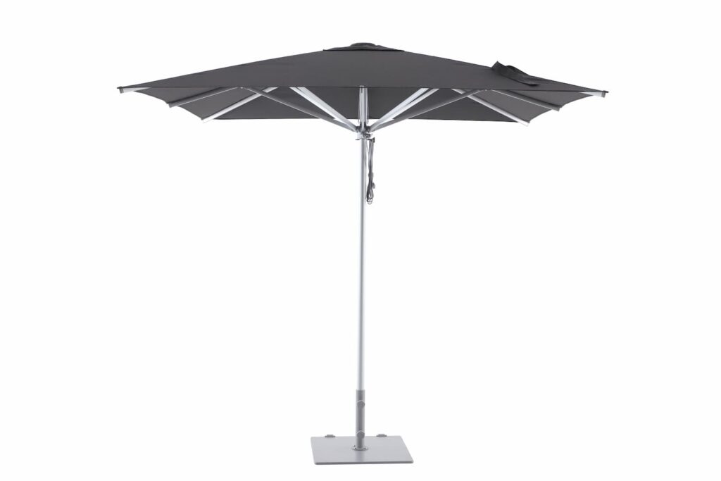Sola Café - Centre Pole Umbrella - Skyspan Shade